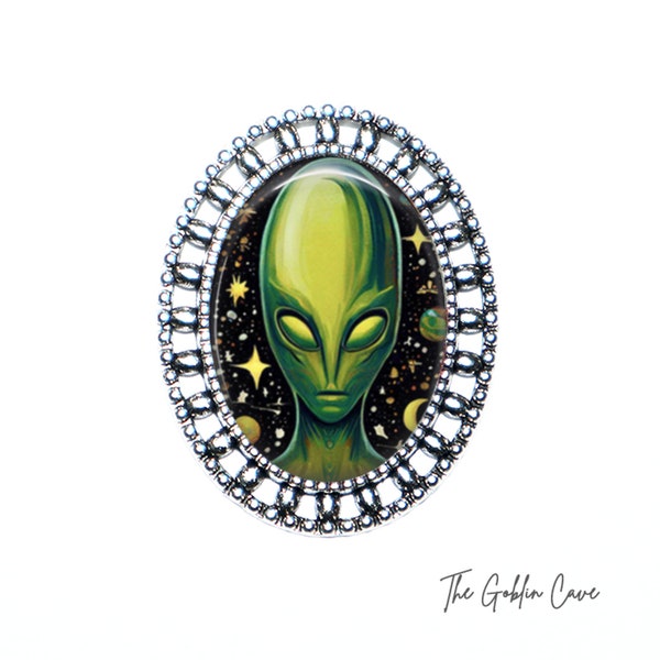Alien Pin - Etsy