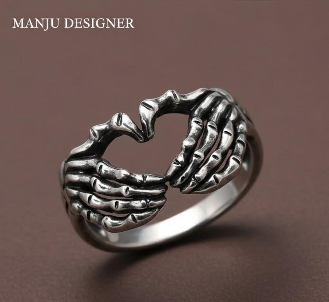 Skeleton Hands Heart Ring, Gothic Skull Hand Ring, Punk Silver Ring ...