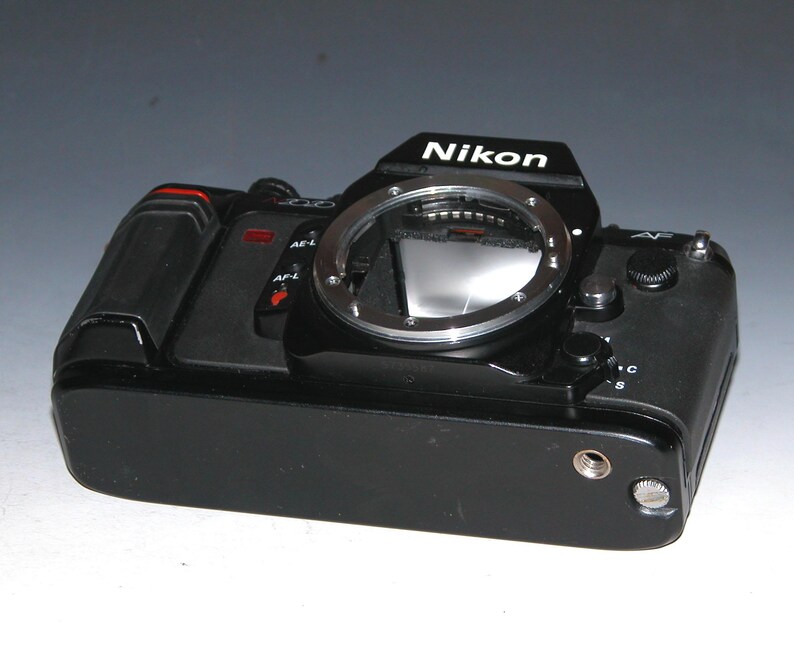 Reconditioned - Nikon N2020 F501 35mm SLR Film Camera (body Only) #5587 ...