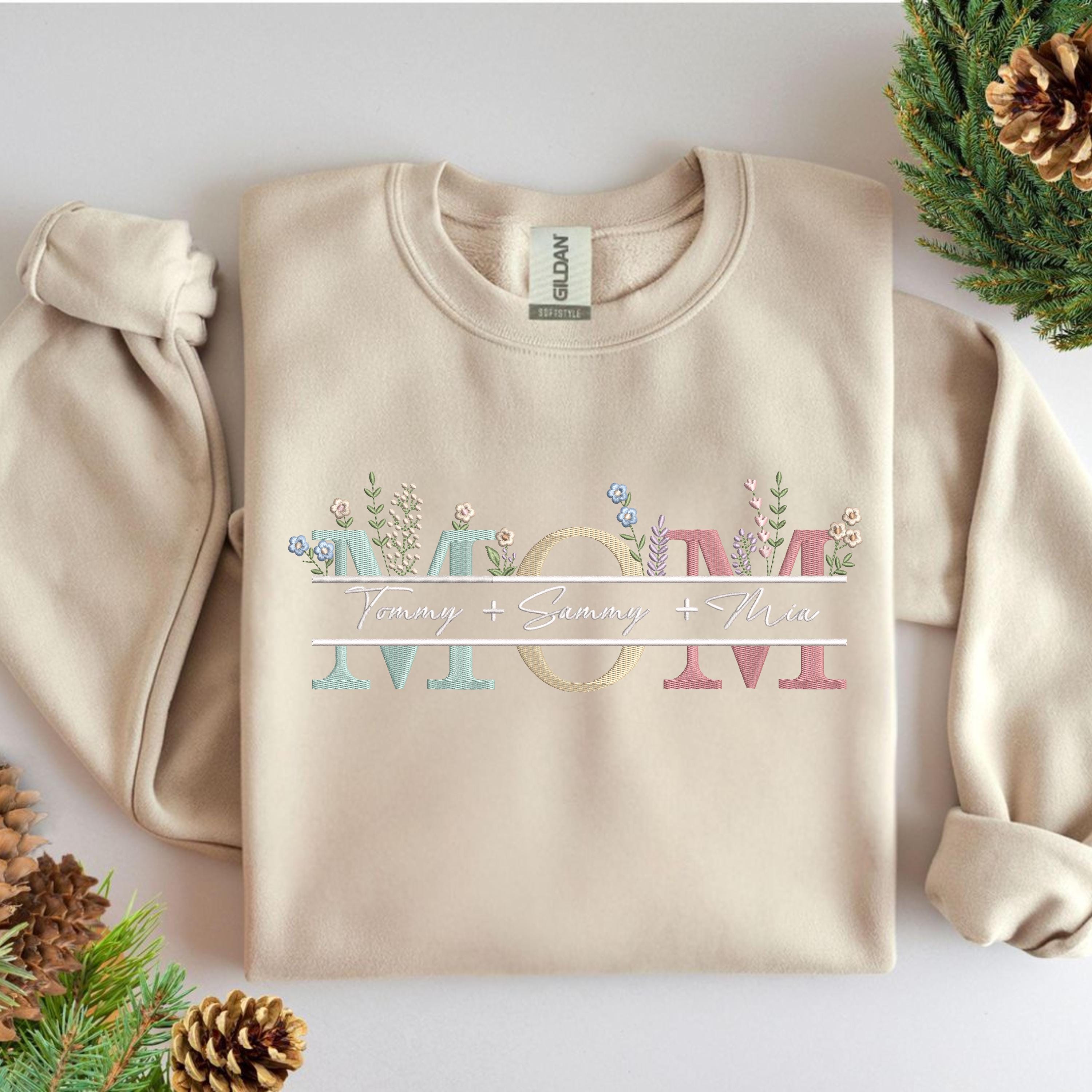 Custom Mom Embroidered With Kids Names on Split Flower, Personalized ...