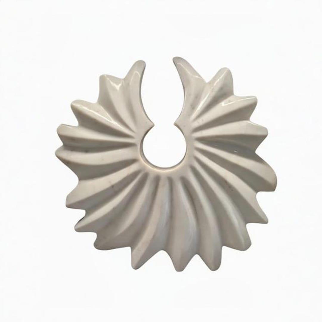 The Highs and Lows” White Marble Sculpture – Abstract Modern Elegance ...