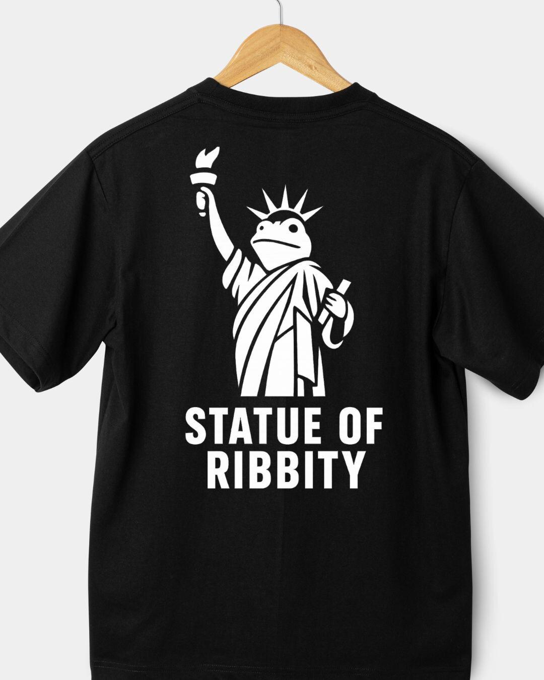Statue of Ribbity — Frog Liberty Illustration - Etsy