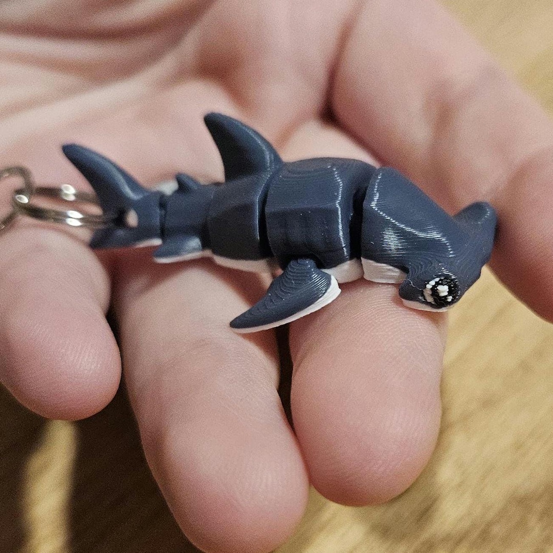 Baby Hammerhead Shark Keychain (2")– Mini 3D Printed Articulated Shark ...