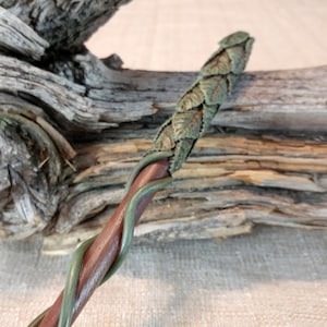 Green Vine Leaf Wizard Wand / Wood Magic Wand / Fantasy Wand / Master ...