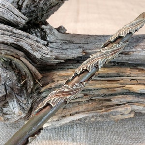 Green Long Leaf Wizard Wand / Wood Magic Wand / Fantasy Wand / Master ...