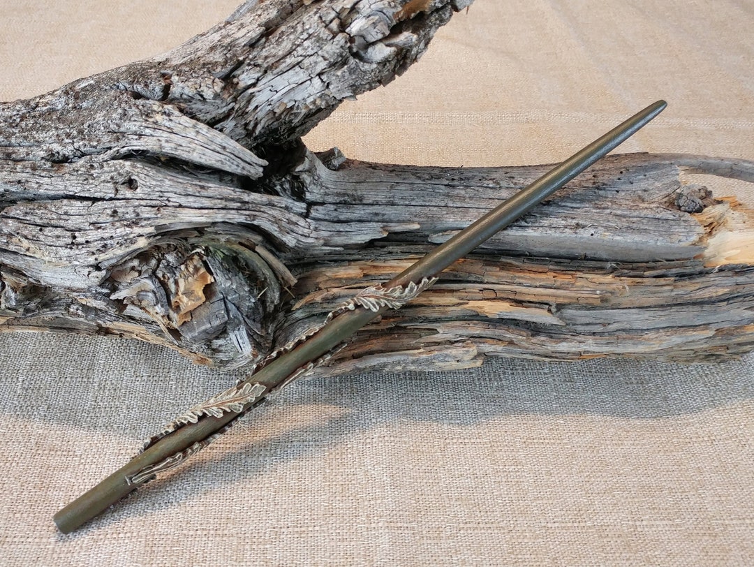 Green Long Leaf Wizard Wand / Wood Magic Wand / Fantasy Wand / Master ...