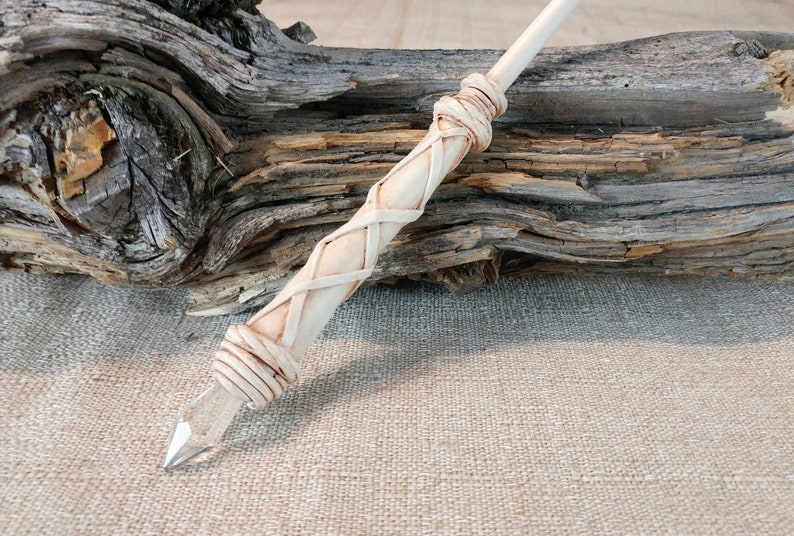 White Crystal Wizard Wand / Wood Magic Wand / Fantasy Wand / - Etsy