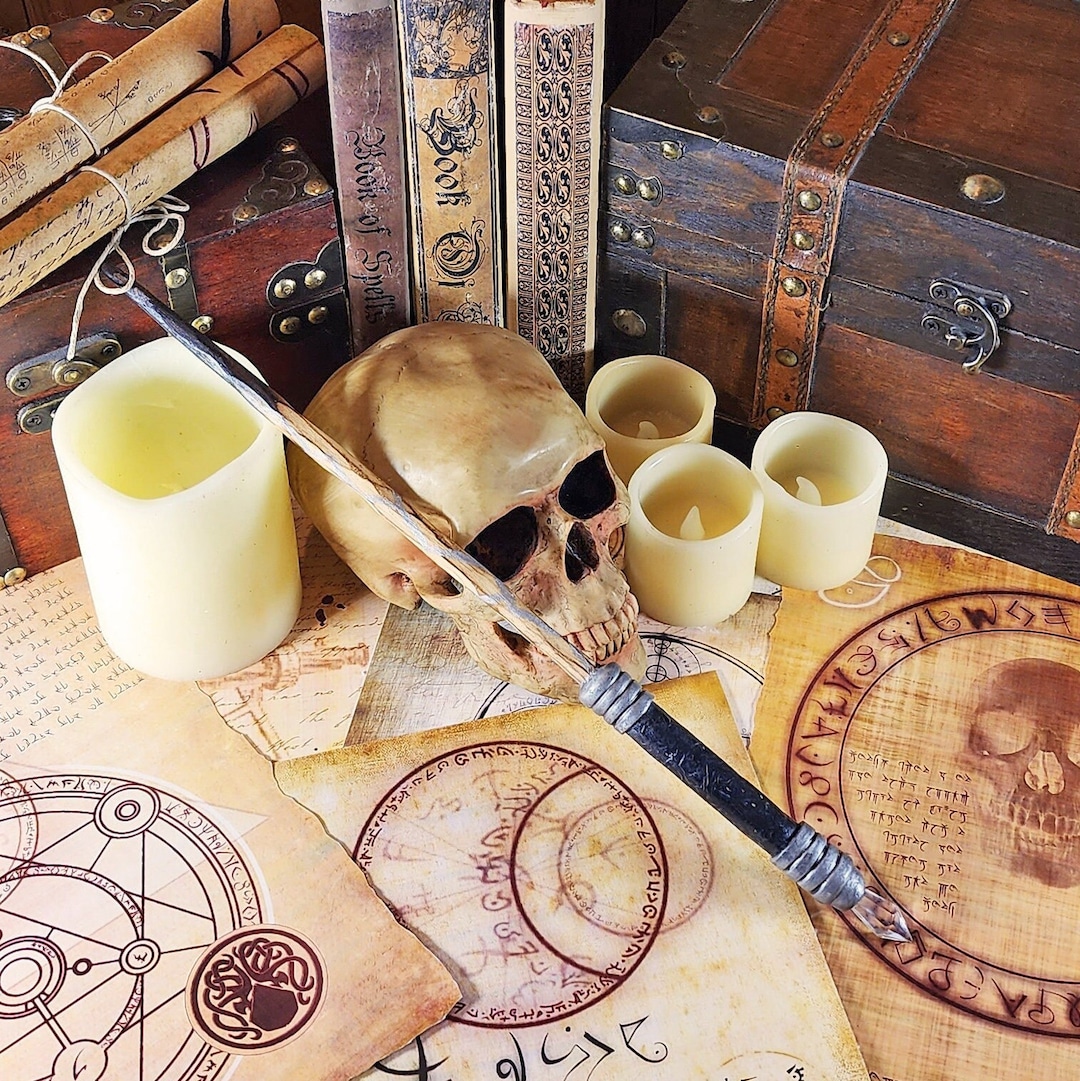 Lightning Wizard Wand, Handcrafted Wood, Magic and Fantasy - Etsy