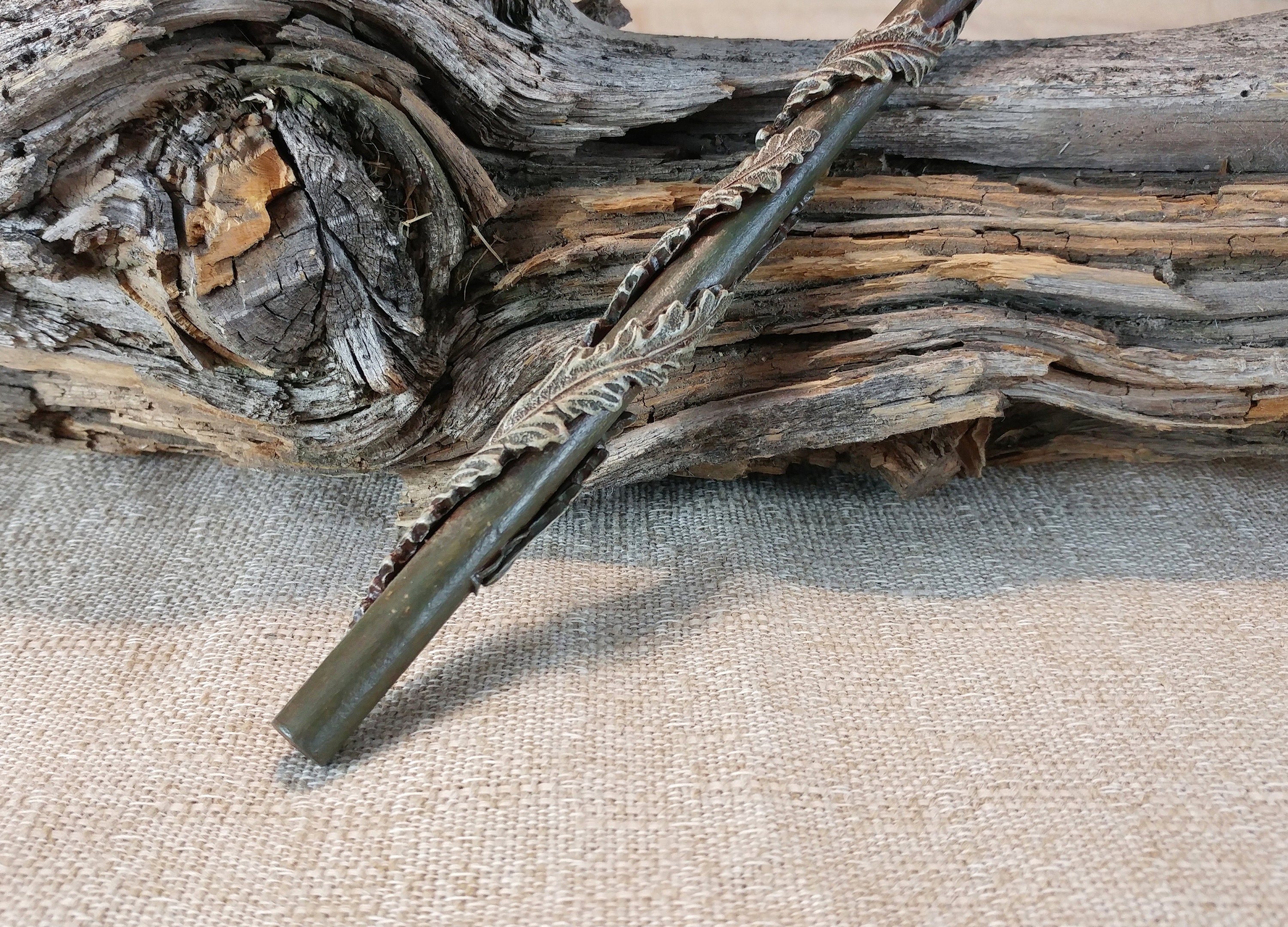 Green Long Leaf Wizard Wand / Wood Magic Wand / Fantasy Wand / - Etsy