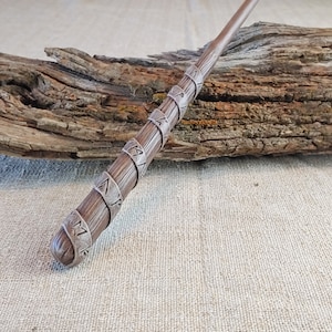 Runic Wizard Wand Dark / Wood Magic Wand / Handcrafted Wand - Etsy