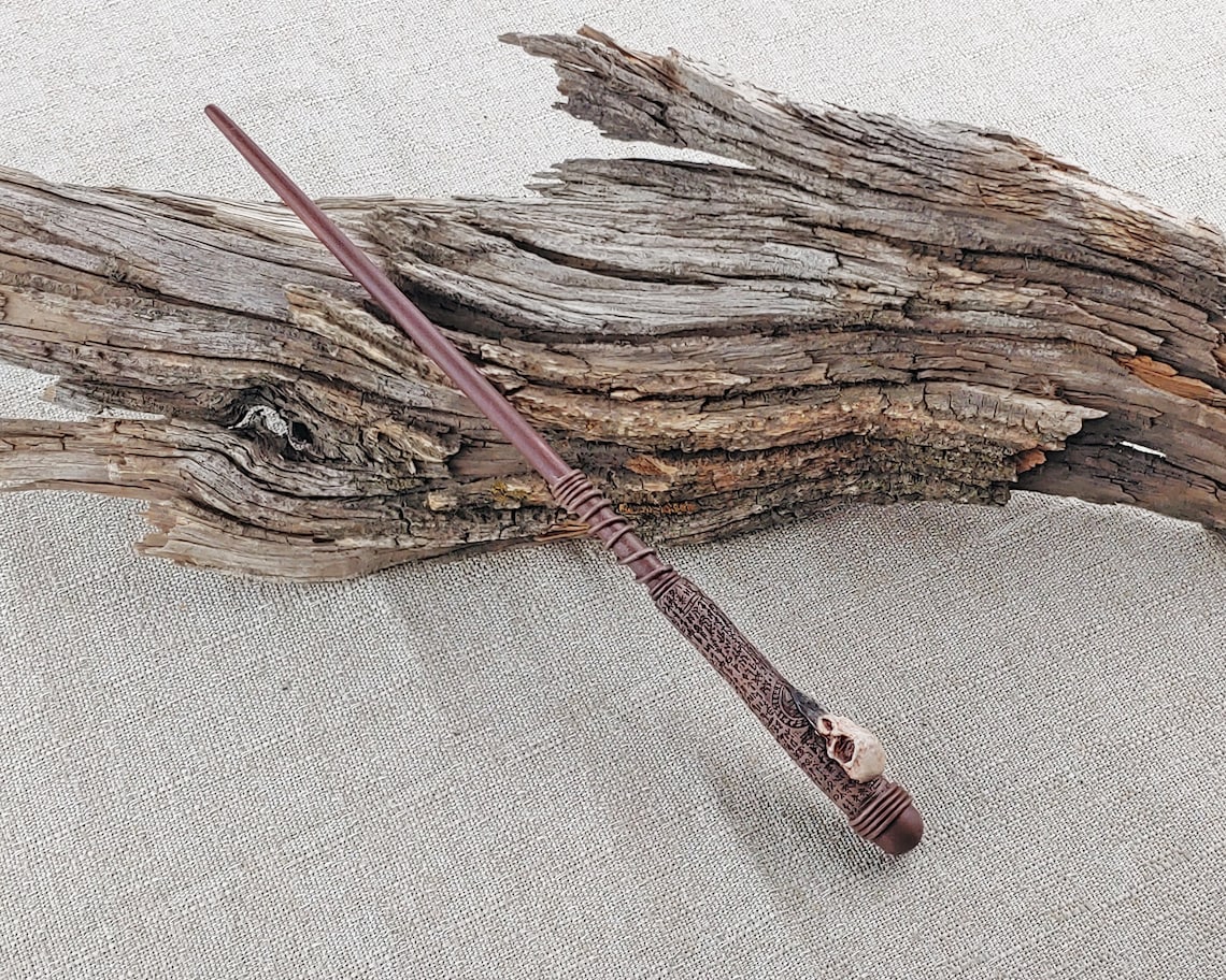Runic Raven Skull Wizard Wand Wood Magic Wand Fantasy Wand - Etsy