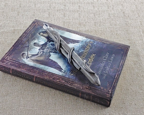 Mortal Instruments Isabelle Stele