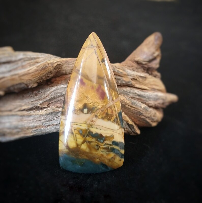 Morrisonite Jasper Cabochon, Gothic Point Triangle Shape, Semiprecious ...