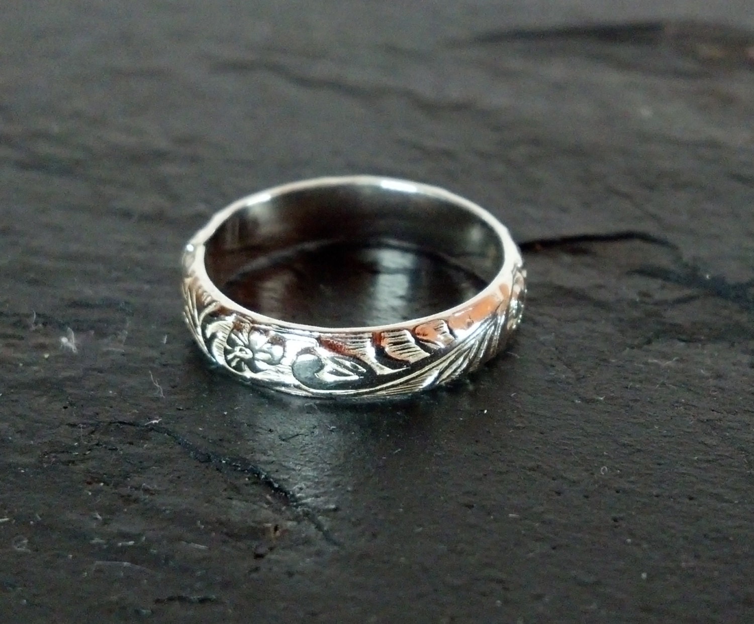 Sterling Silver Floral Vine Pattern Ring - Etsy