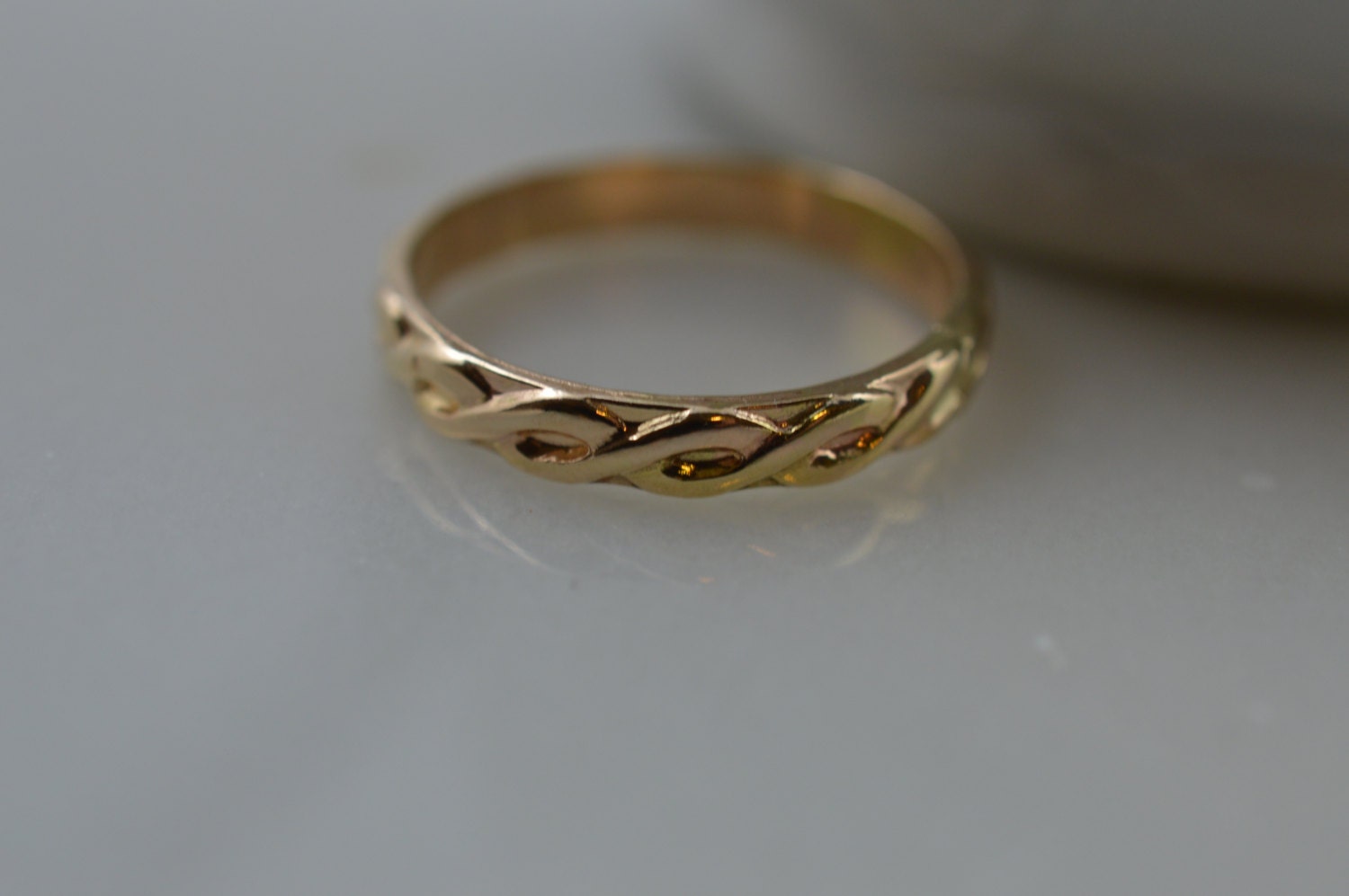 14k Gold Ring Pattern Knuckle Midi Ring / SOLID Gold | Etsy