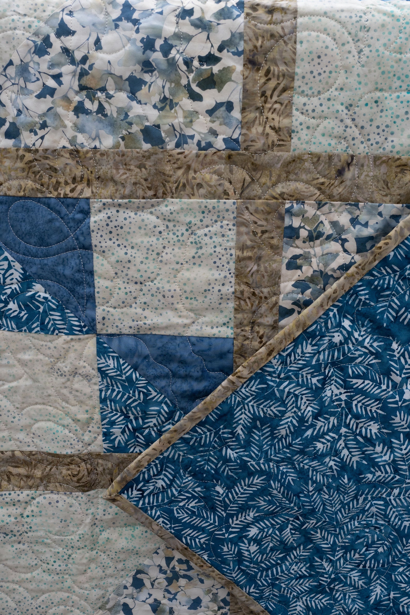 Blue and Green Ginkgo Batik Quilt, Blue Geometric Batik Quilt - Etsy