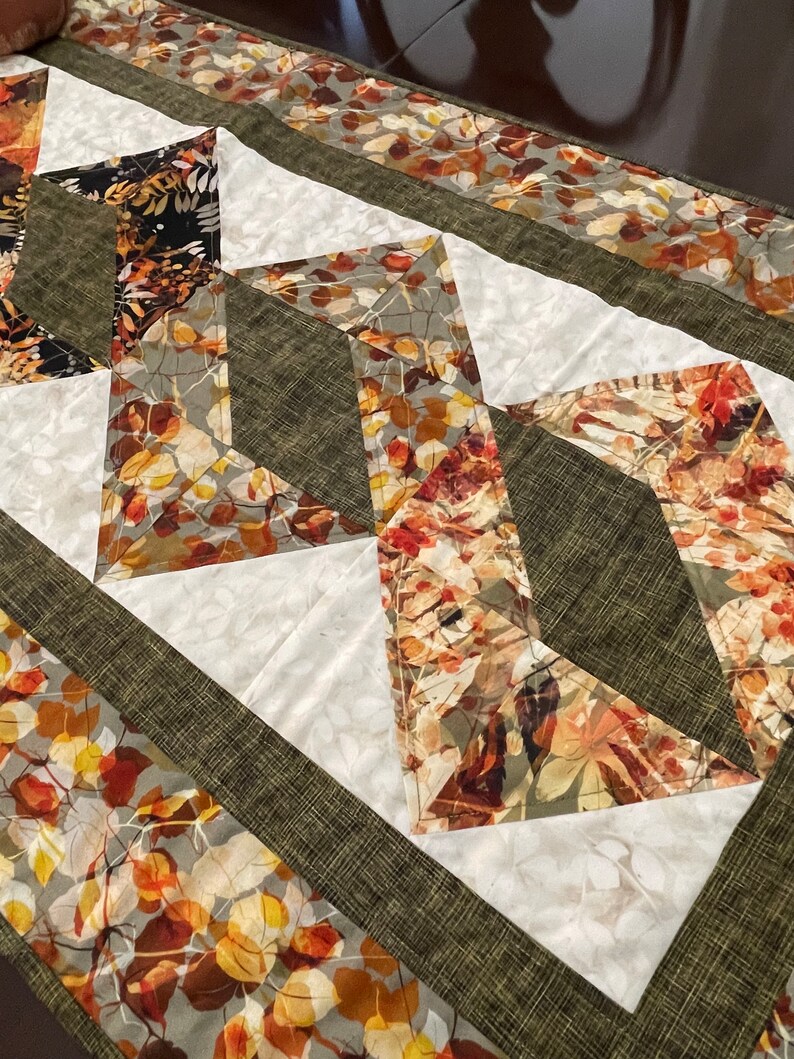Autumn Table Runner Fall Leaves Table Runner Quilted Table - Etsy