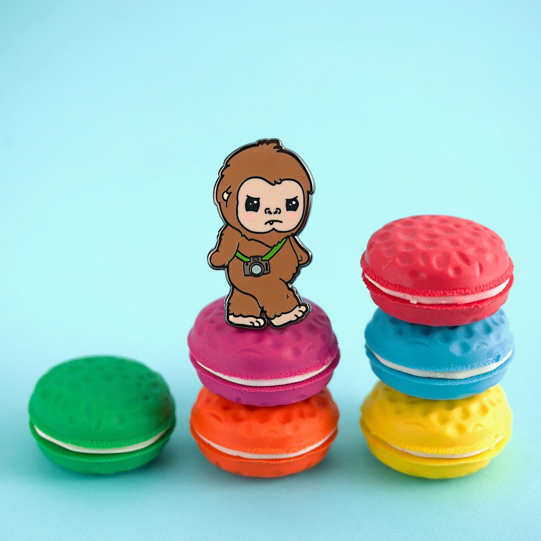 Bigfoot Enamel Pin - Sasquatch Enamel Pin Cloisonné Forest Lapel Pin ...