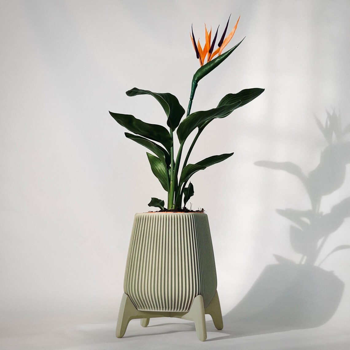 NEW - Standing Pot Planter - Freya Decor - Etsy
