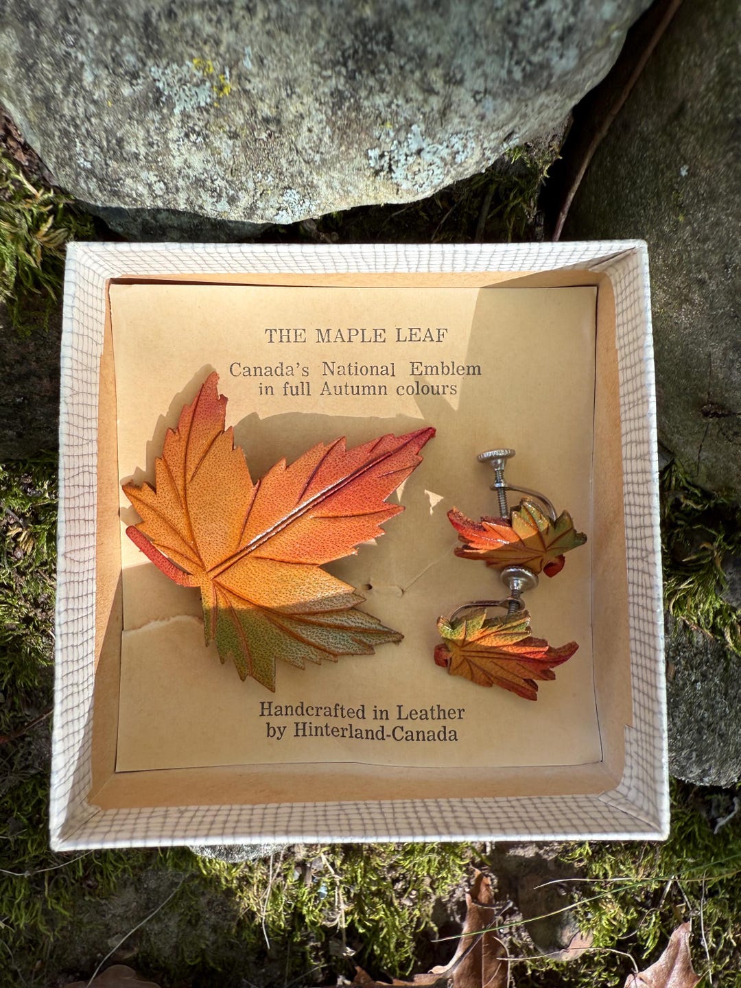 Vintage Leather Maple Leaf Pin and Earrings - Etsy