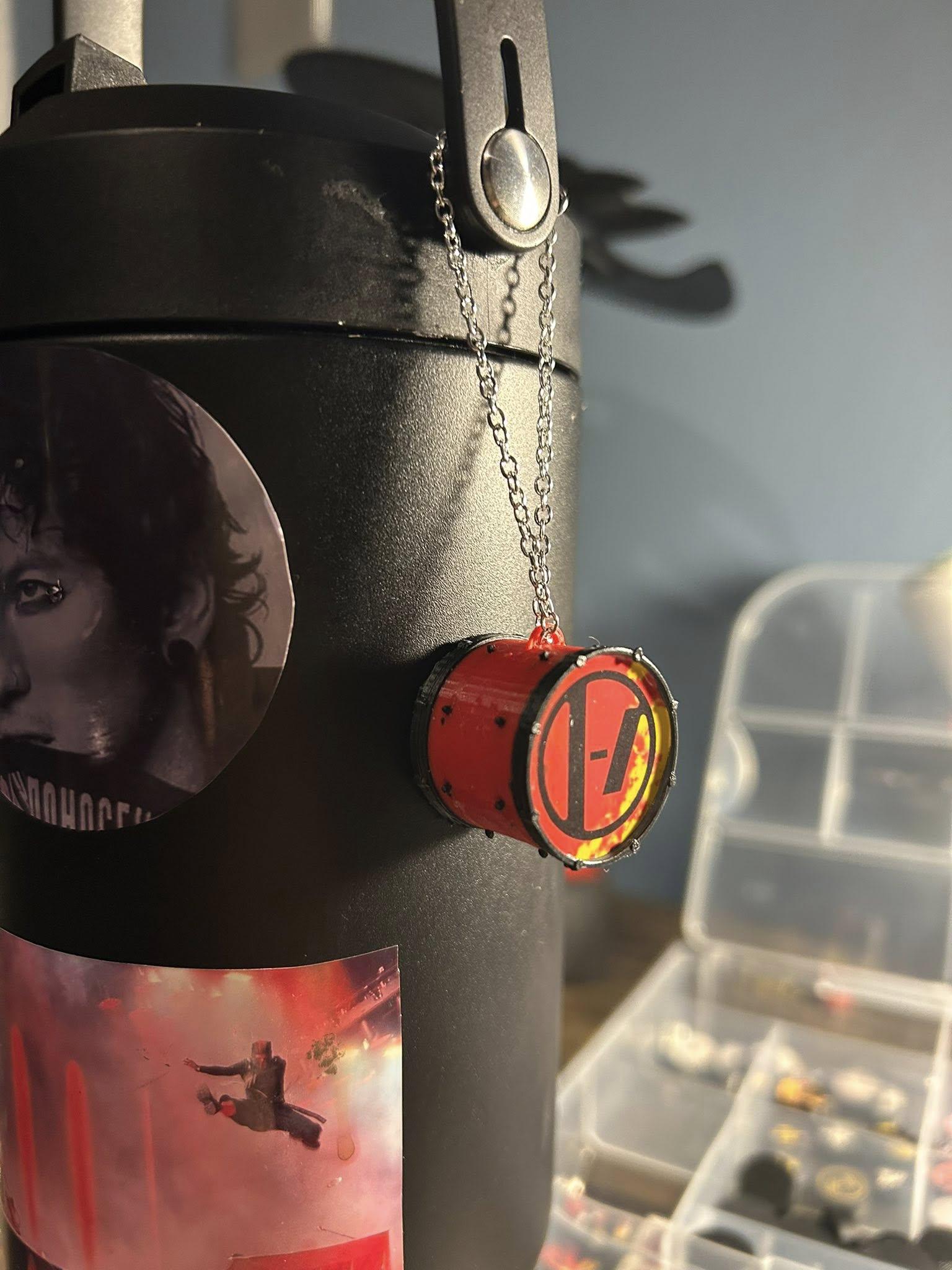 Twenty One Pilots Inspired Drum Keychain / Bottle Charm / Bag Tag - Etsy