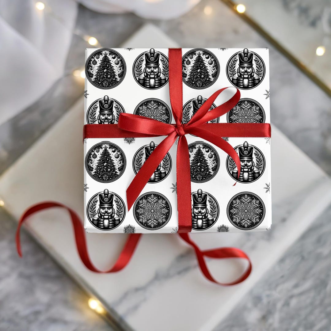 Black Circle Christmas Pattern Wrapping Paper | Christmas Gothic Print ...