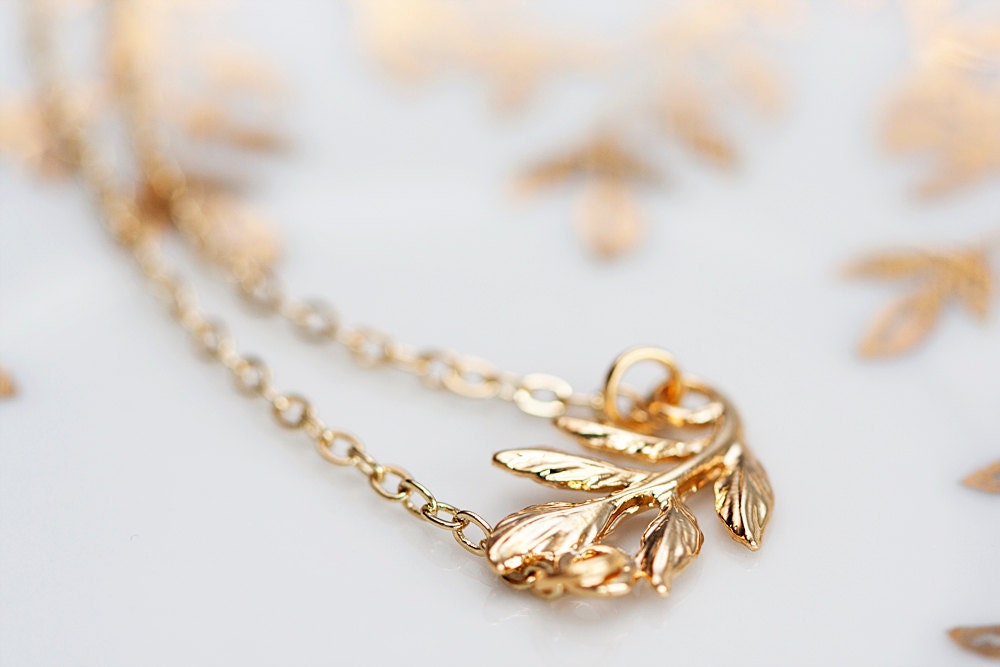 Tiny Leaf Necklace Gold Filled Chain Gold Leaf Pendant Simple Leaf ...