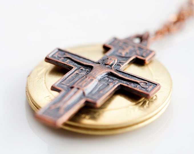 Jesus Cross Locket Necklace Copper Crucifix Pendant Round Floral Brass ...
