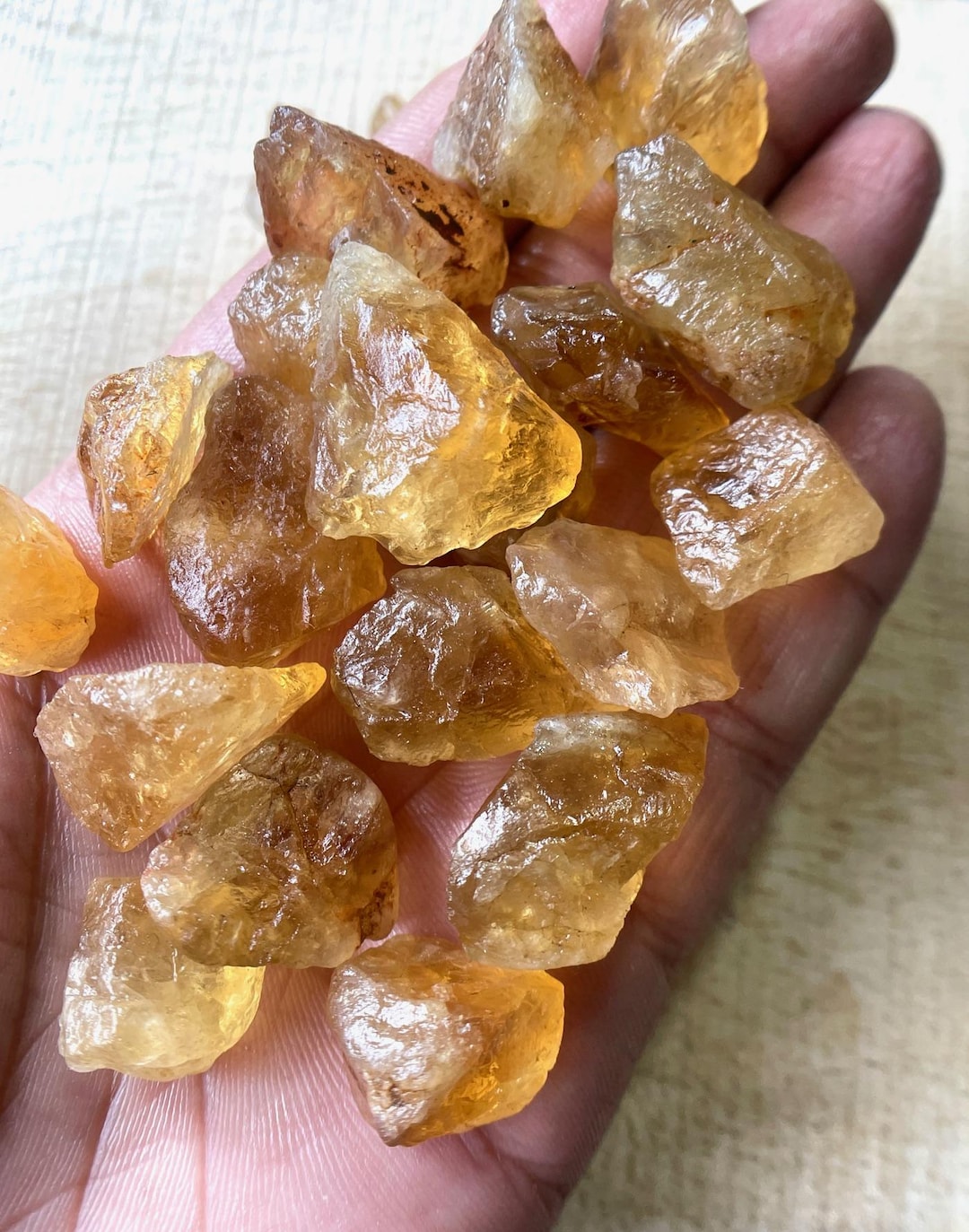 Natural Raw Citrine Rough Gemstones, Size-20/25 Healing Crystals ...