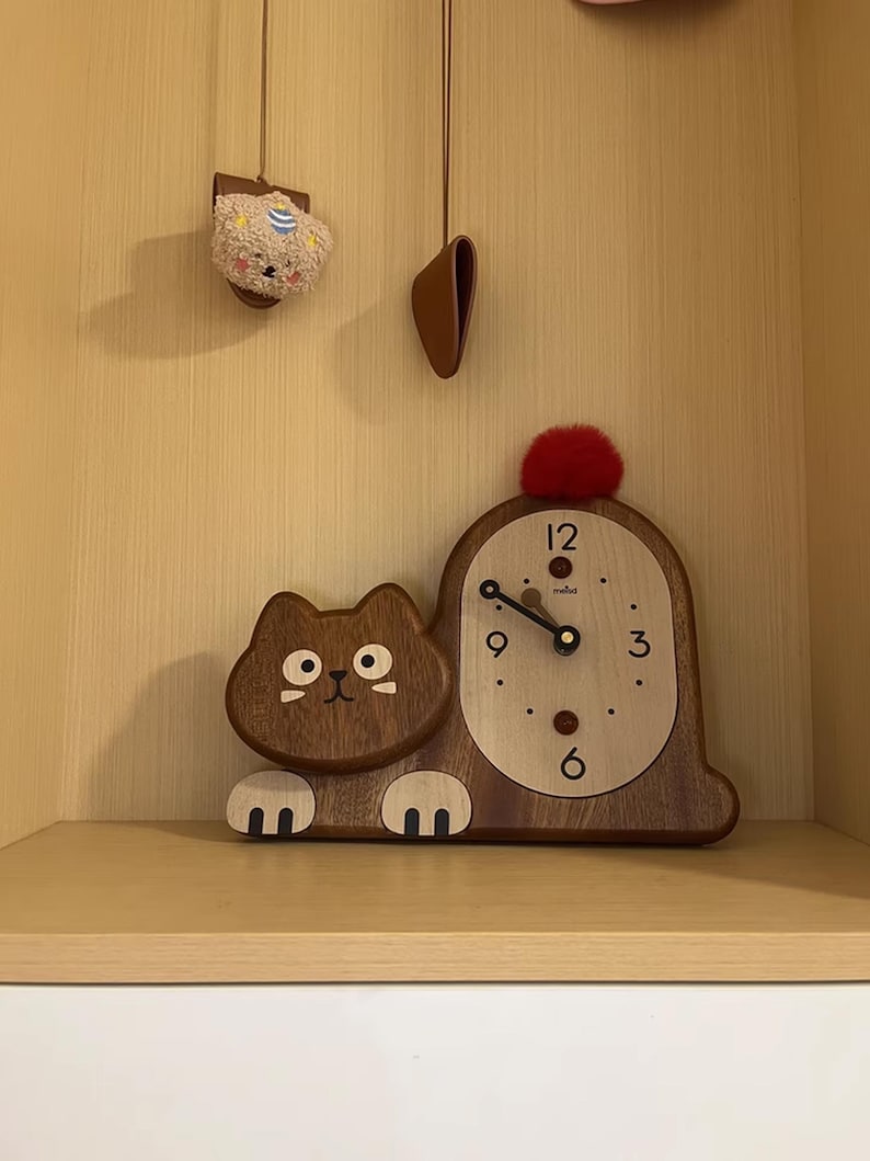 Wooden Cat Desk Clock, Cute Retro Table Clock for Shelf, Minimalist ...