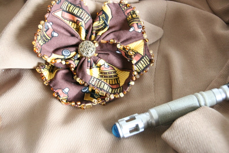 Houndstooth Hair Clip/Pin Sherlock Holmes Cosplay Geekery | Etsy