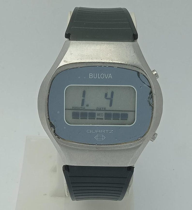 Bulova Quartz Digital Vintage Men’s Watch - Etsy