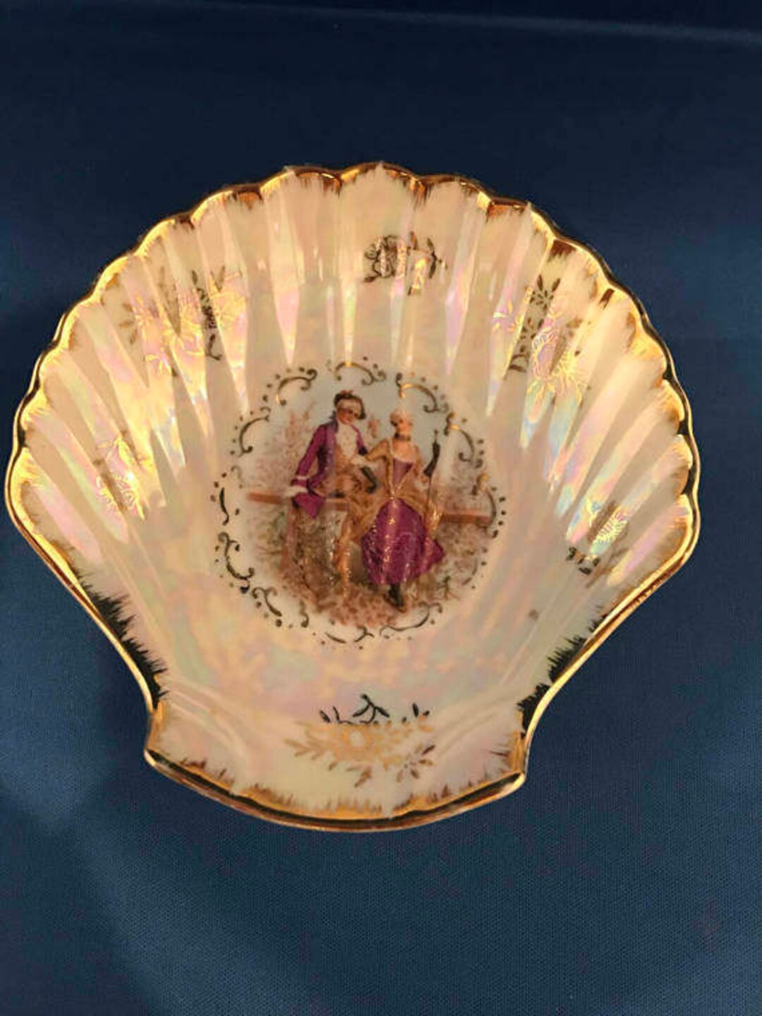 Plato de anillo con base de concha de vieira iridiscente, plato de ...