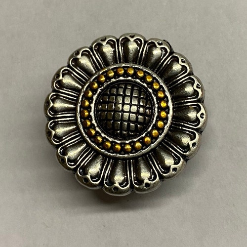 Decorative Sunflower Screw Back Concho Round Concho Conchos - Etsy