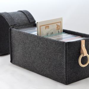 CD Storage Box With a Flap, Wooden Ring and Leather Handle, Felt Basket ...
