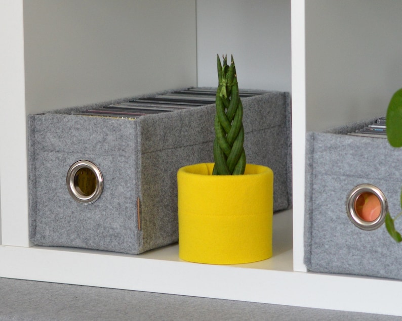 CD Storage Box With Metal Circle, Felt Basket, Minimalist Scandinavian ...