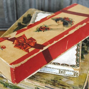 Antique Wallpaper Box Included 2 Smaller Paper Boxes - Etsy