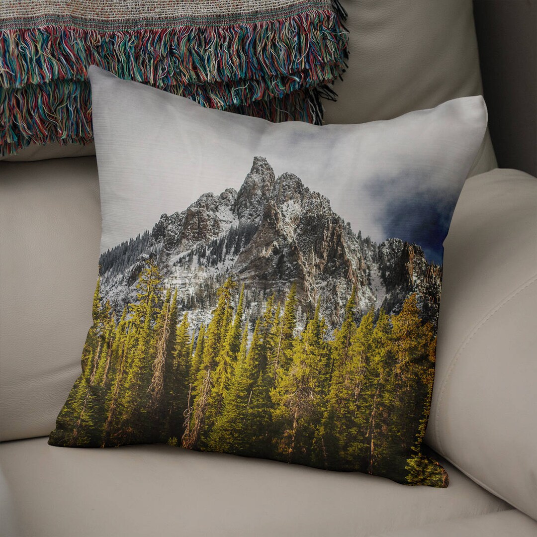 Telluride Mountain Throw Pillow - Colorado Decor, Cabin Theme, Lodge - Etsy