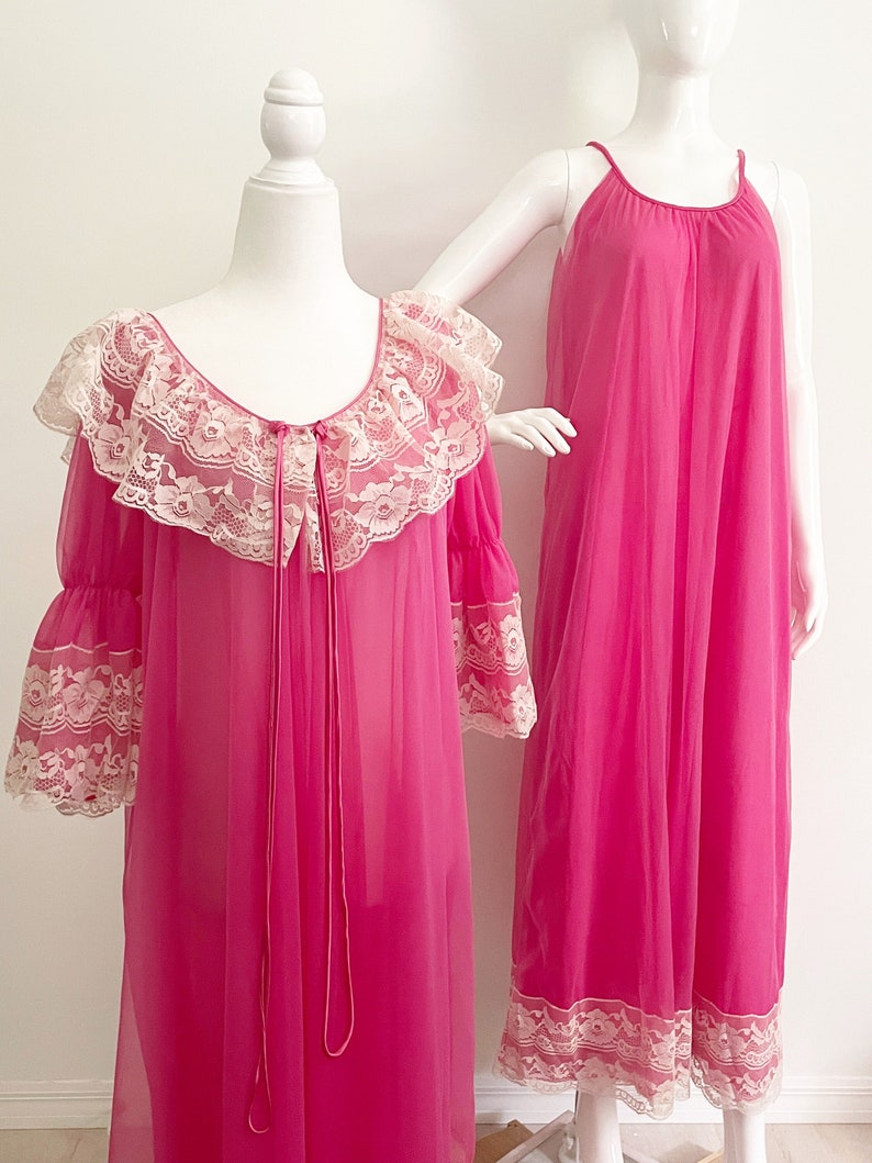 Vintage Intime Peignoir Set, Barbie Nachthemd und Morgenmantel, 70er ...