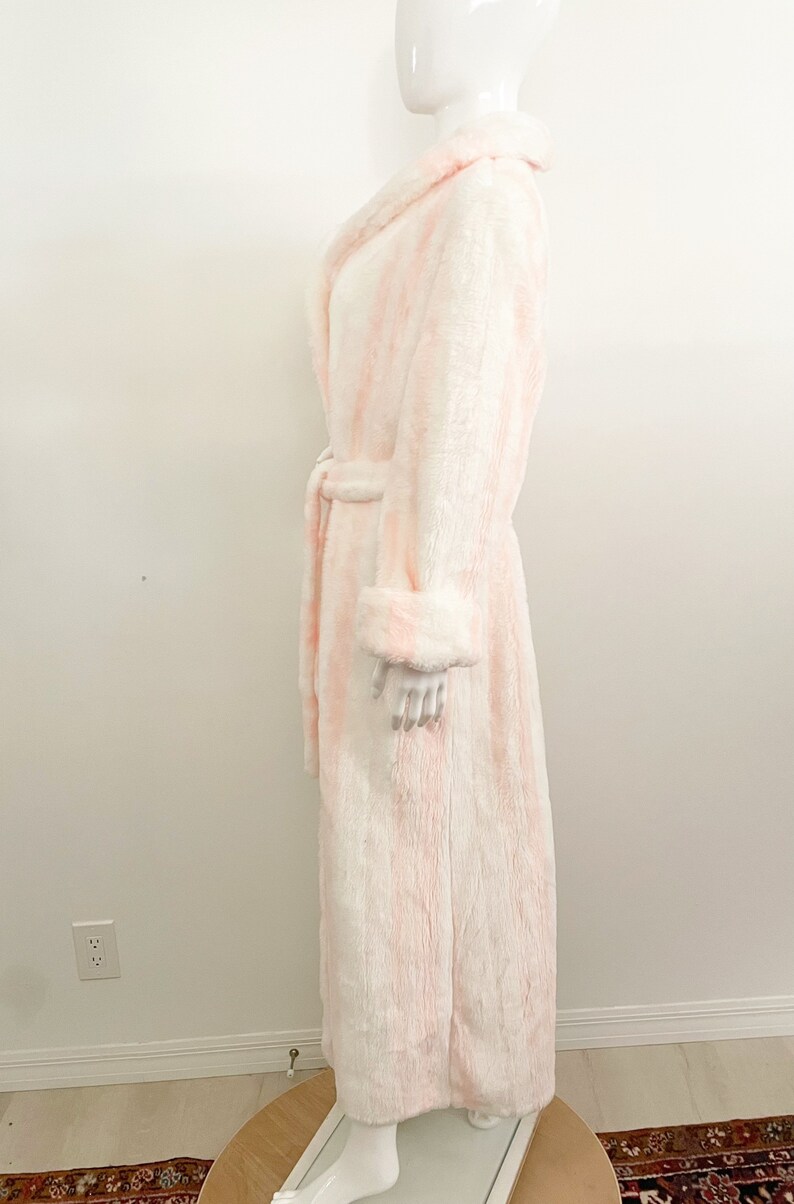 Vintage Fuzzy Robe, Striped Cozy Robe, Long Robe, Fabric by Charm, Borg ...