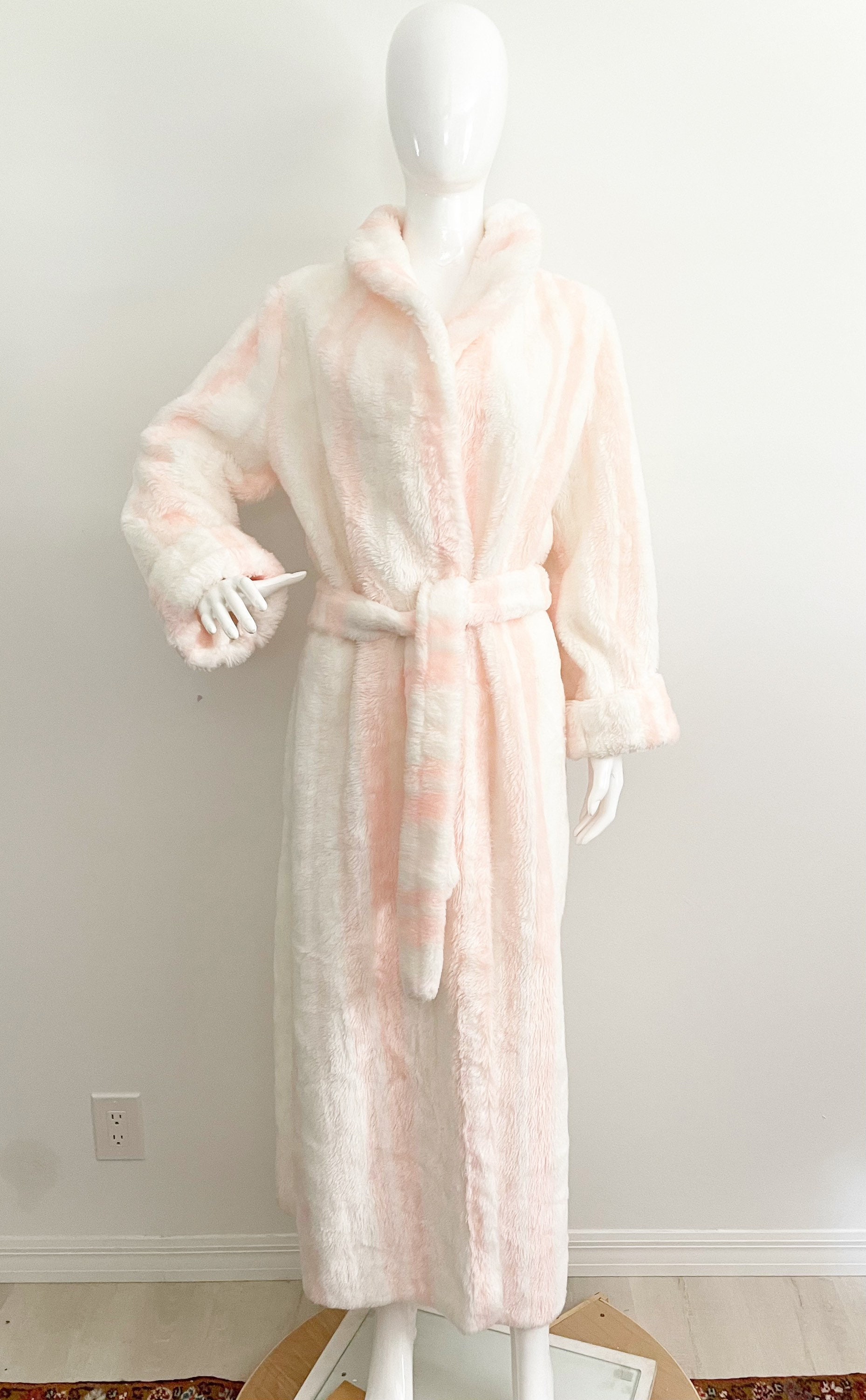 Vintage Fuzzy Robe, Striped Cozy Robe, Long Robe, Fabric by Charm, Borg ...