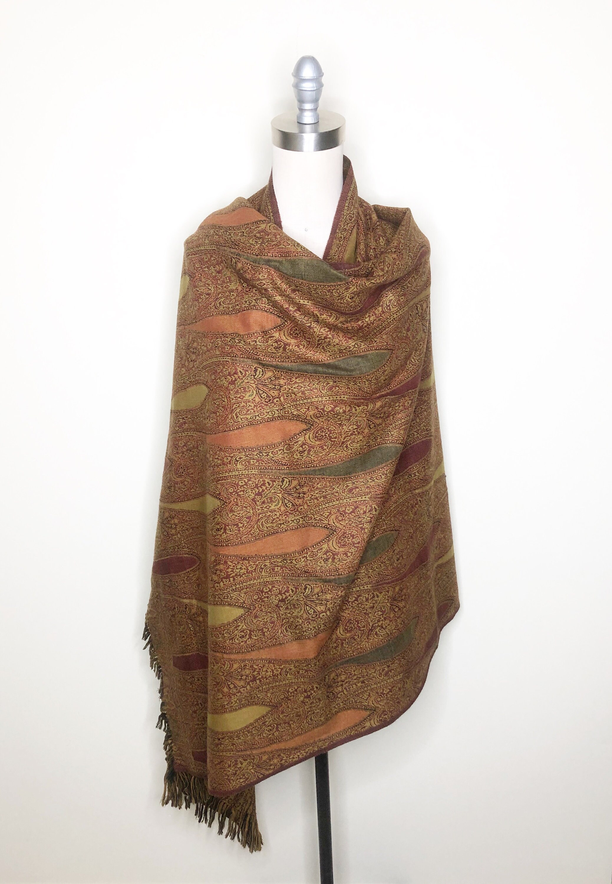 Vintage Paisley Wrap, Scarf, Paisley Wrap, Wool Wrap, Shawl, Piano ...