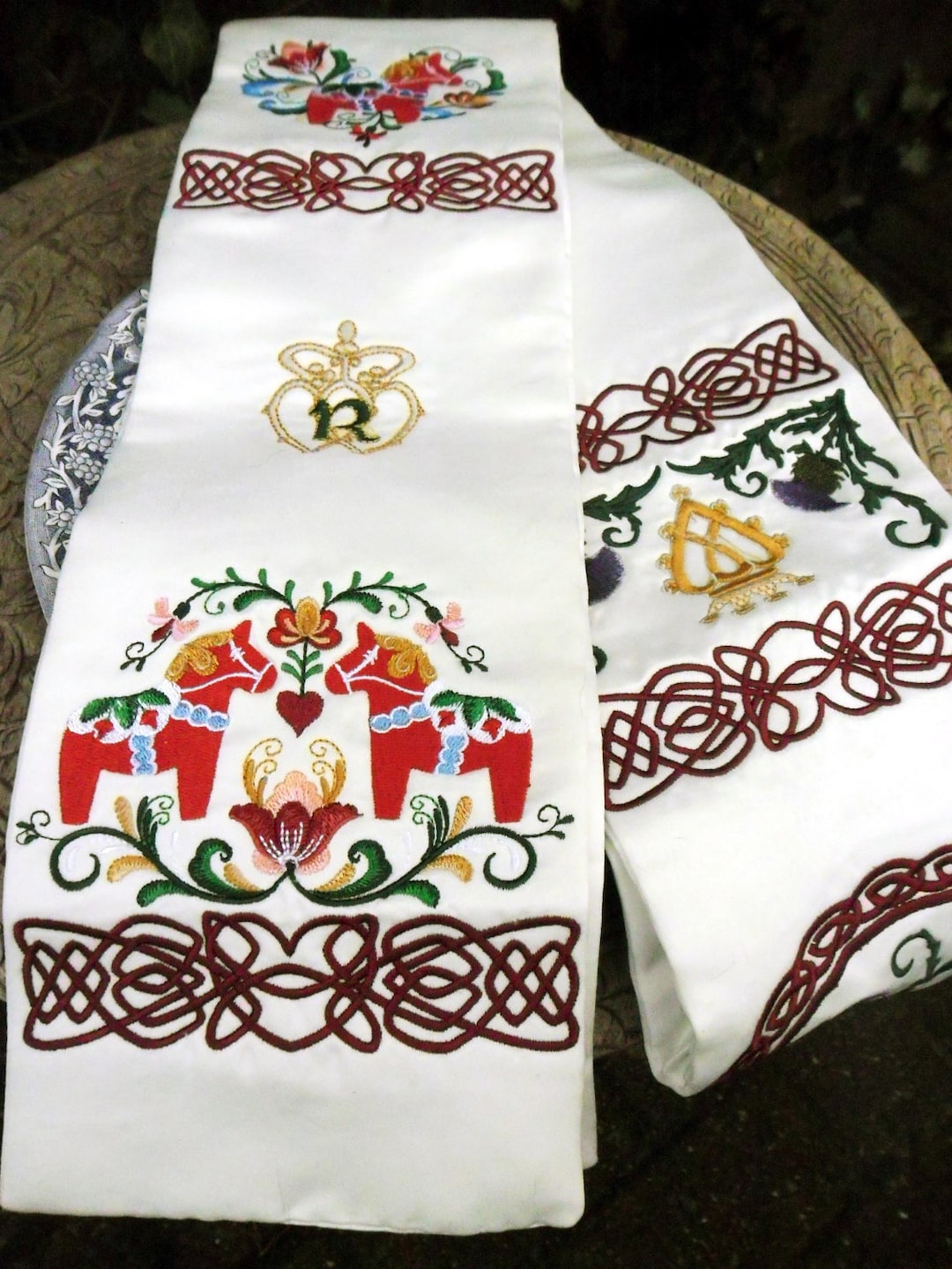 Embroidered Handfasting Cloth Swedish Scottish Wedding Dala Horses ...