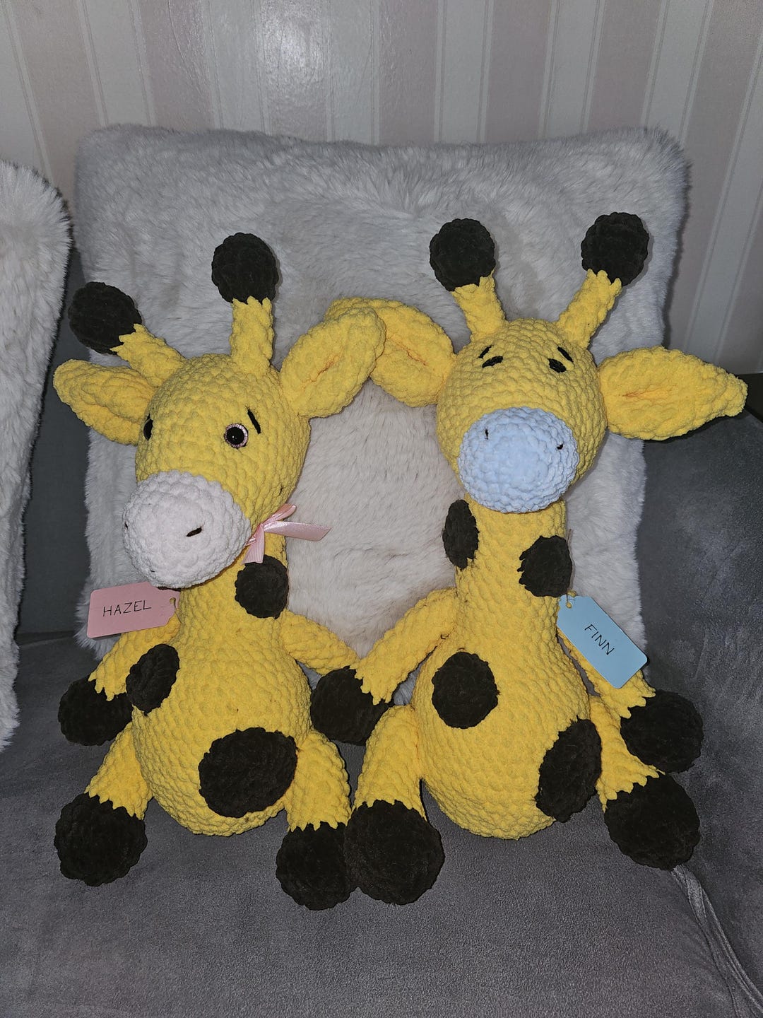 Hazel and Finn #giraffe - Etsy