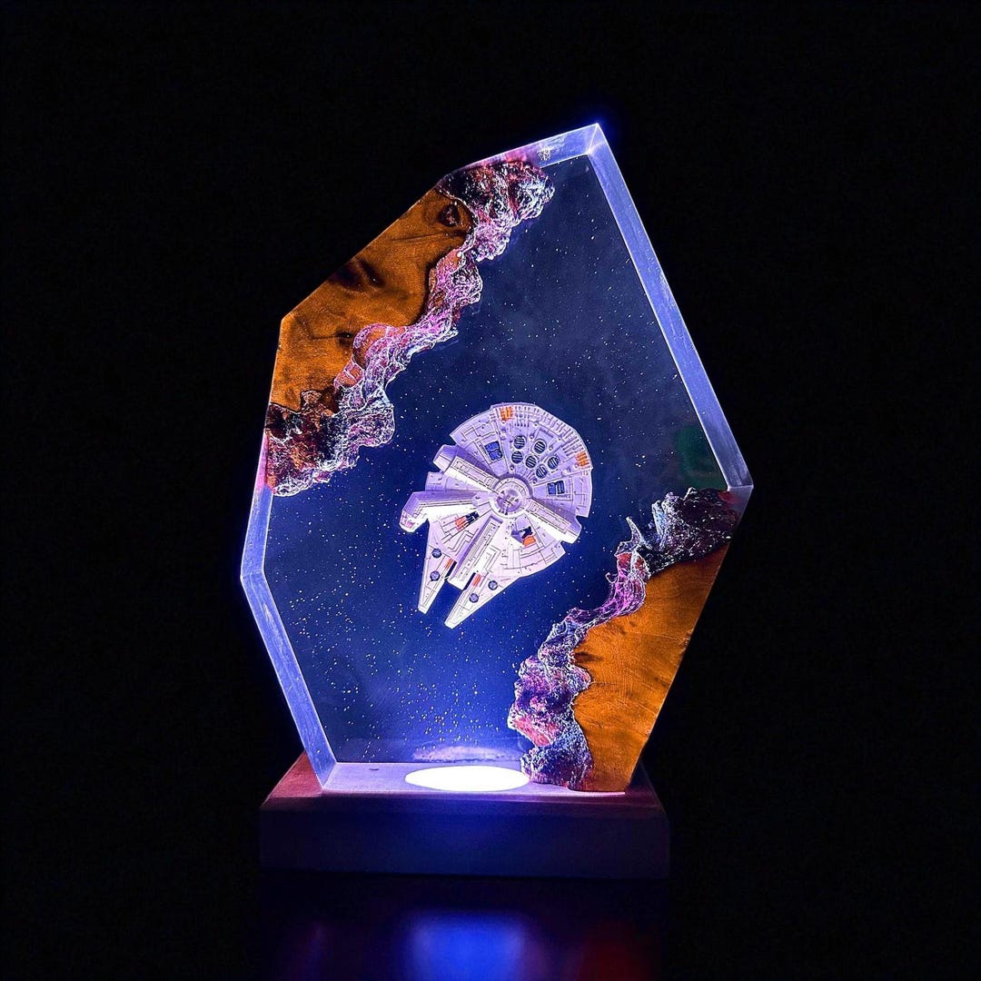 Galaxy Starship Resin Lamp: LED Sci-fi Spaceship Light, Space Night ...