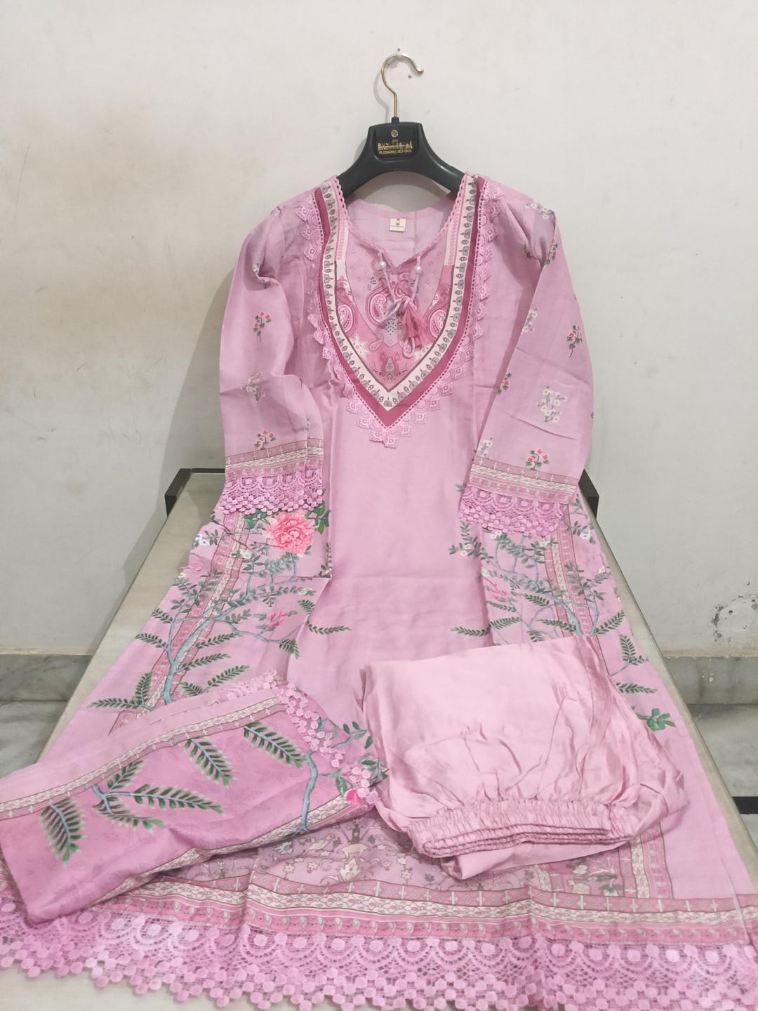 Floral Printed Kurti Set, Pastel Pink Muslin Indian Outfit - Etsy