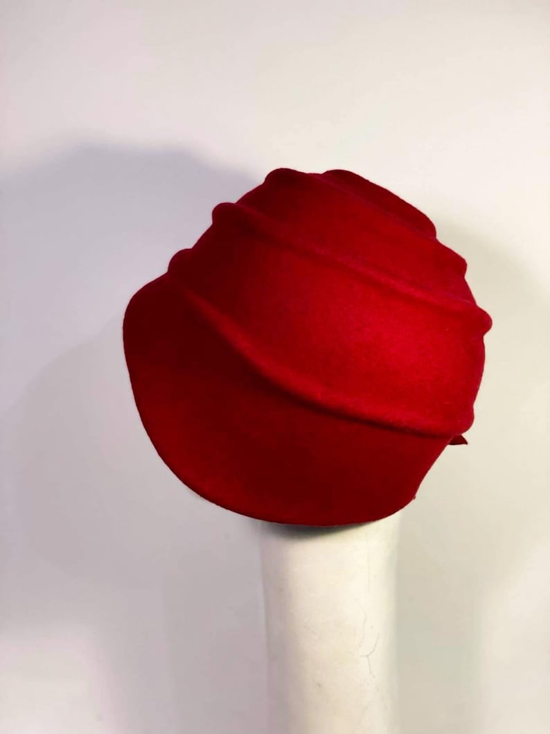 Cloche hat dark red vintage style flapper 1920s Art Deco | Etsy