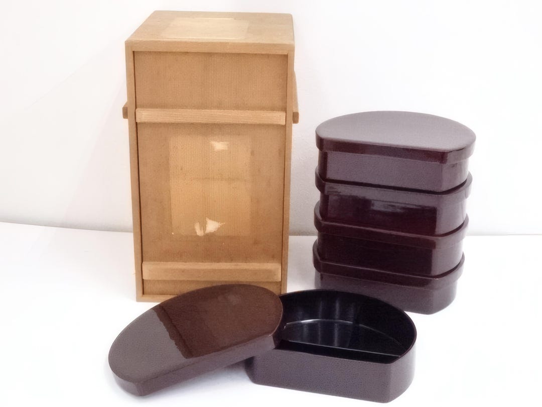 Japanese Vintage “tame-nuri” Lacquer Half-moon Bento Box Set of 5 With ...