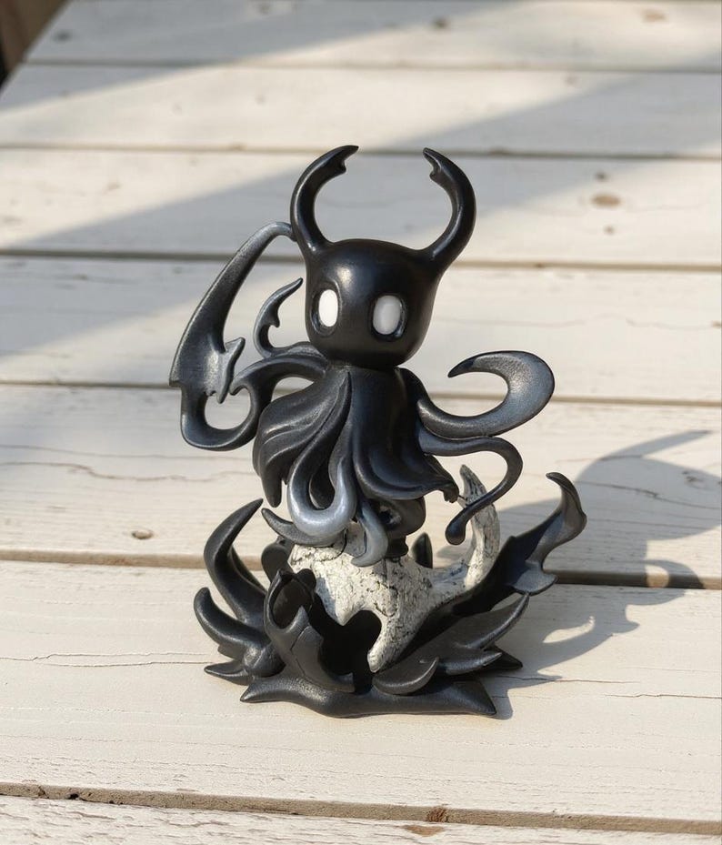 The Pure Vessel and the Shade Hollow Knight Inspired Figure | Dark ...