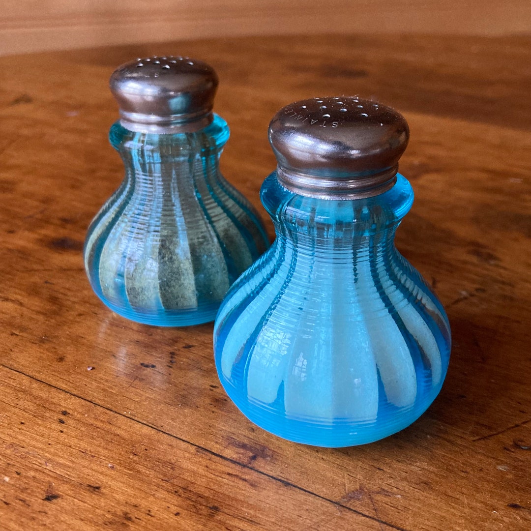PAIR of Blue Opalescent Salt and Pepper Shakers, Alaska Pattern, C ...